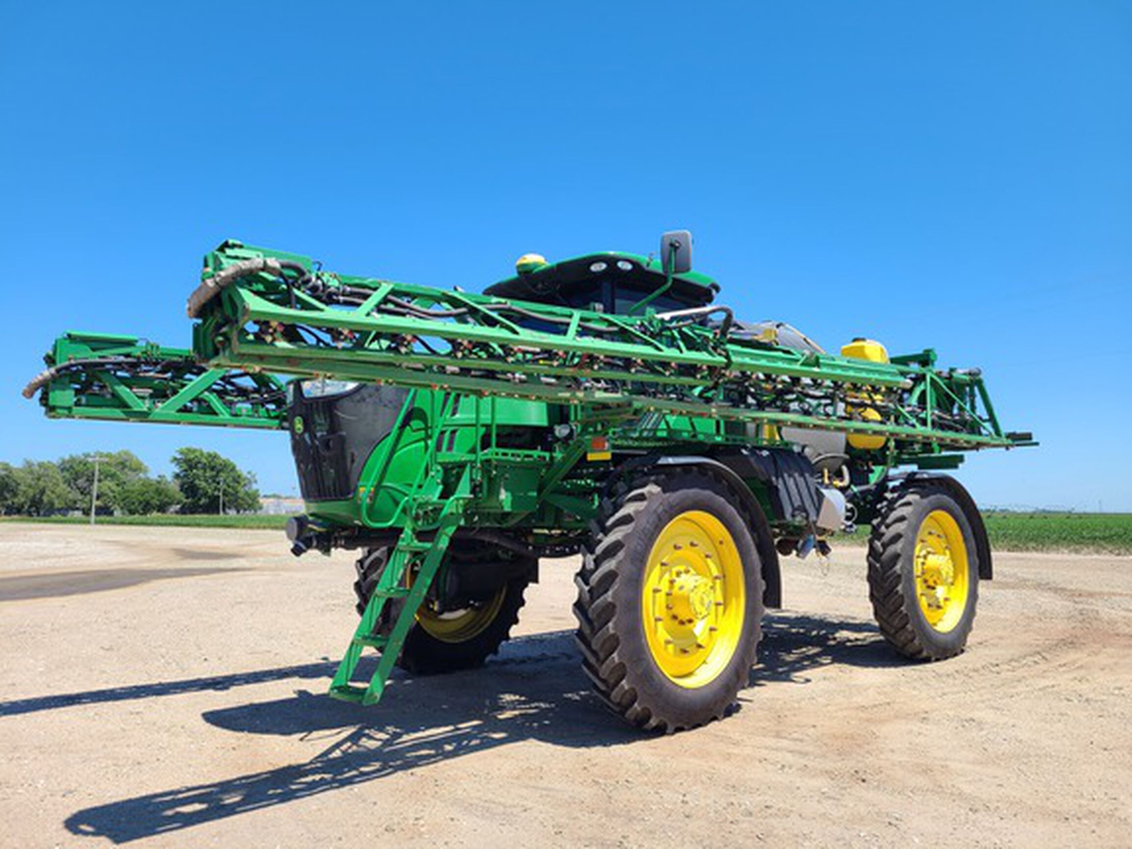AKRS Equipment