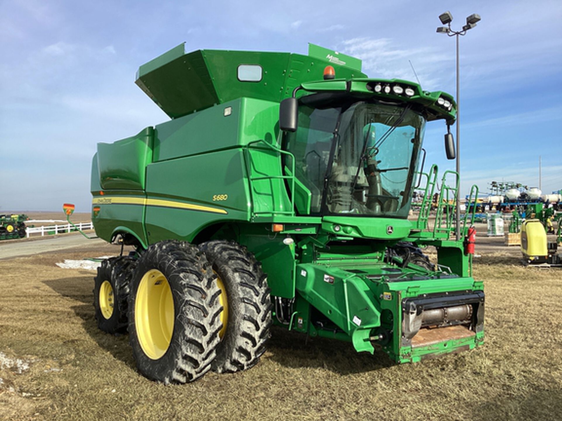 AKRS Equipment